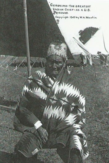 Ruby Rose: Junking 101: Pendletons