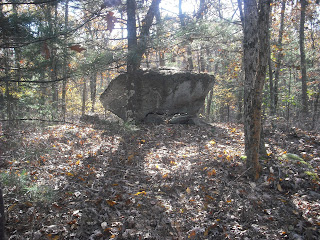 Secret Landscapes: How to prop boulders