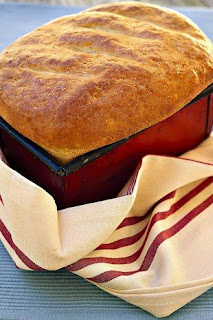 LEKKER RESEPTE VIR DIE JONGERGESLAG: TUISGEMAAKTE WITBROOD