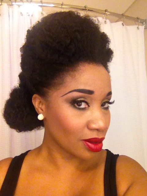 Naturally Beautiful Hair: Aevin Dugas - Holds record for the biggest Afro