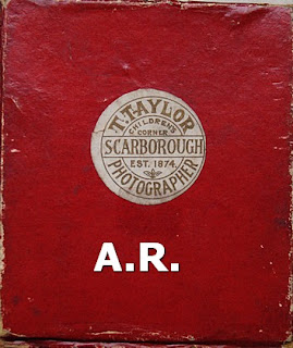 Ambrotipo Jóvenes en la playa. Ambrotype C. 1880 John Traill Taylor ...