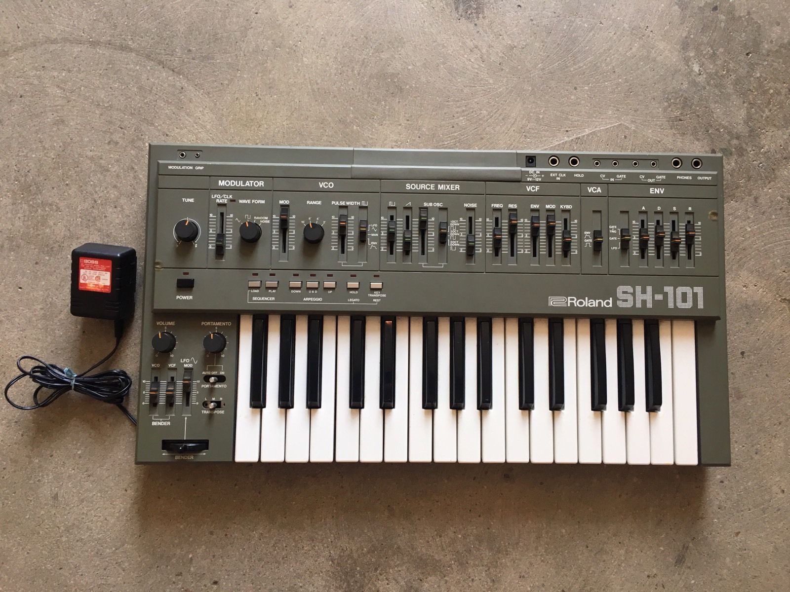 MATRIXSYNTH: Roland SH-101 Keyboard Synthesizer SN 278843