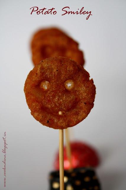 CooknDine....: Potato Smiles / Potato Smileys