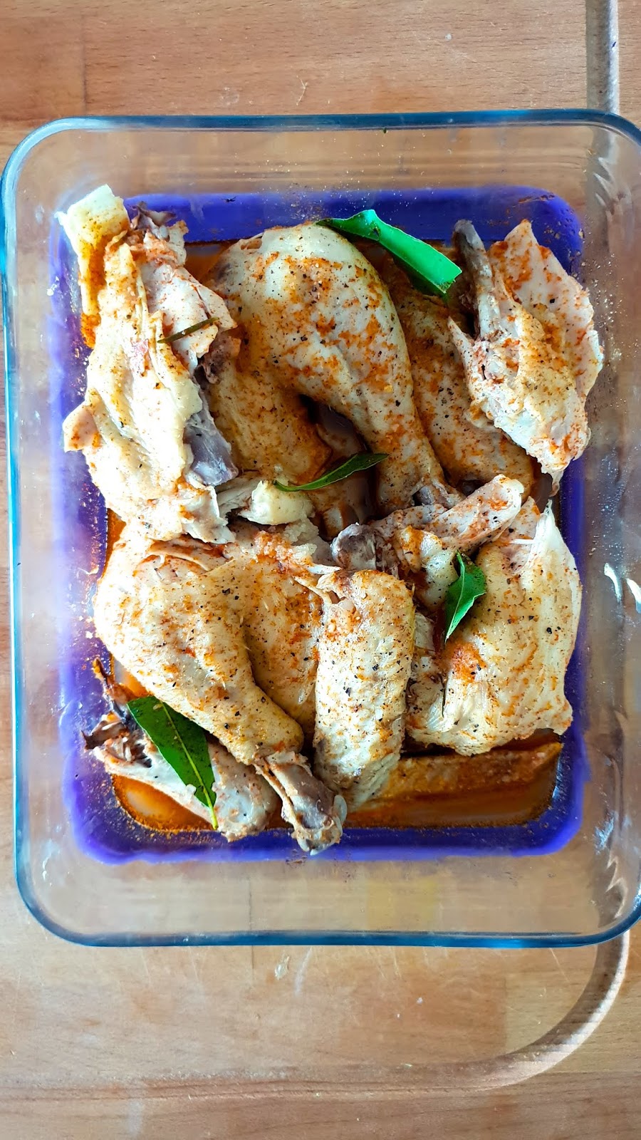 As Minhas Receitas: Caldo Caseiro de Frango Aromático e Frango Corado