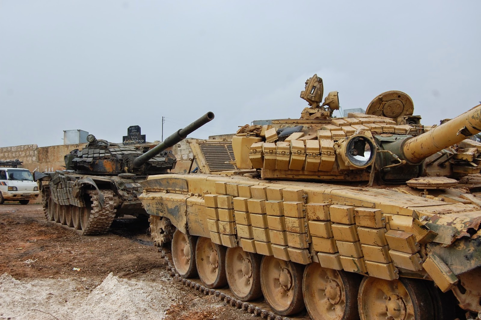 Syria's Steel Beasts: The T-72 | Indian Defence Forum