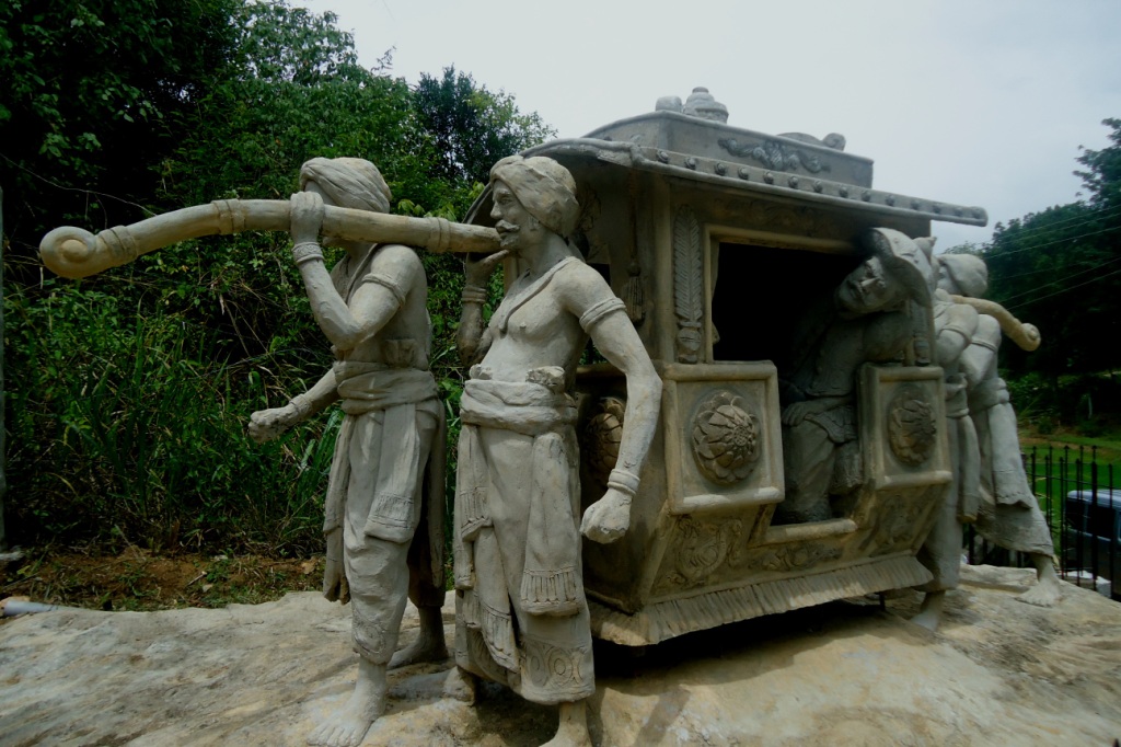 harithacharika - Travelling Nature in Sri Lanka: Uthuwan-kanda Soora ...