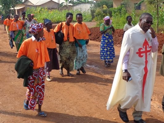 Bikira Mariya: RWANDA:PAROISSE RANGO_BUTARE,APOSTOLAT DE L'ORATOIRE ...