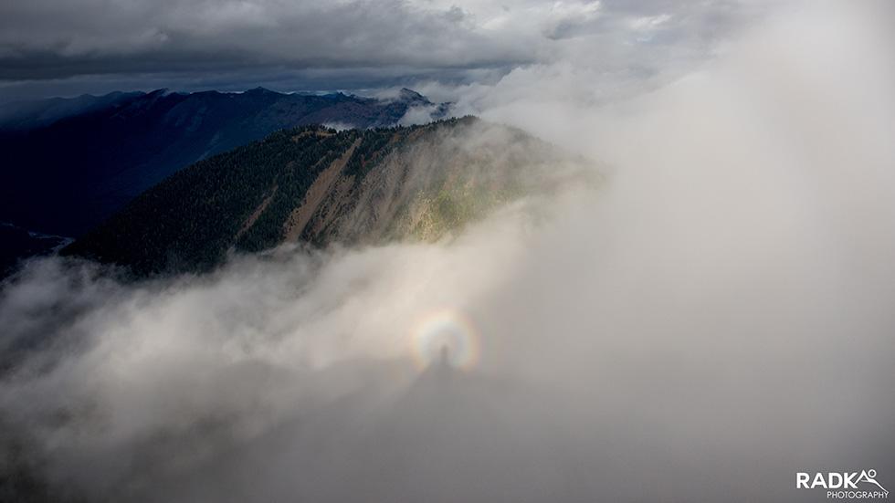 Jesus Christ Image Optical Illusion Caught On Camera In Washington Mt Rainier Photos The