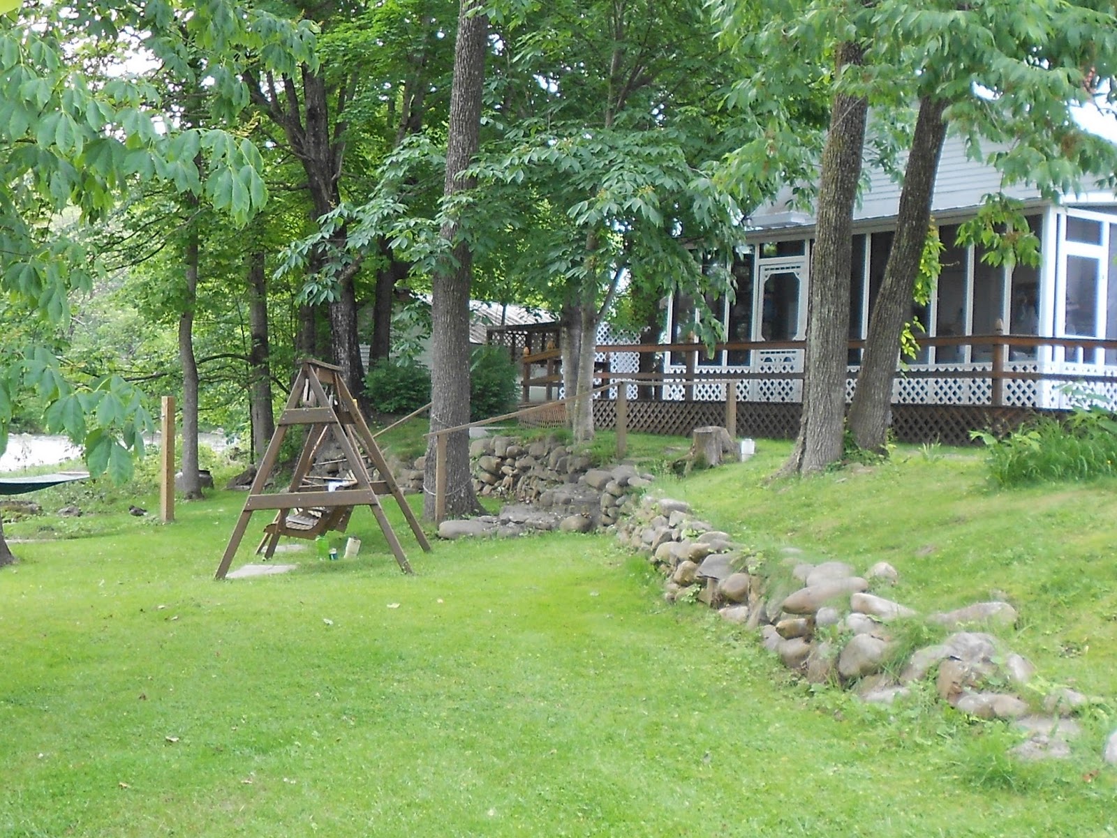 Hank's AT Adventures: Side Trail: Lazy Fox Inn, Damascus, VA