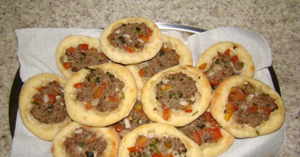 Receita Caseira de Esfirra aberta