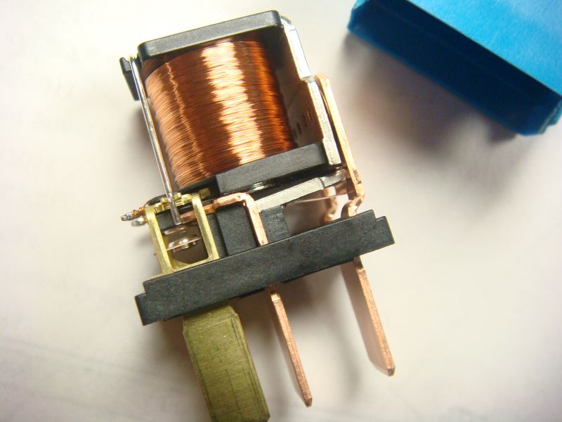 Electronics projects and tutorials: Milestones in digital electronics ...