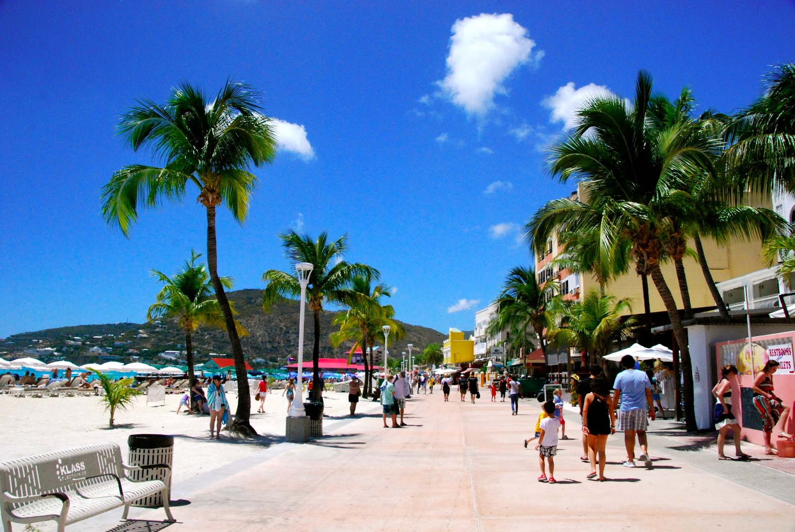 Wanderlust Traveler: St. Maarten/St. Martin (Beaches)