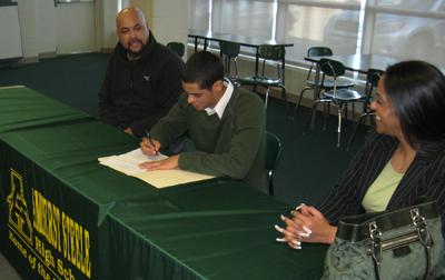 The Morning Journal Blogs: College Insider with Steve Walker: February 2011