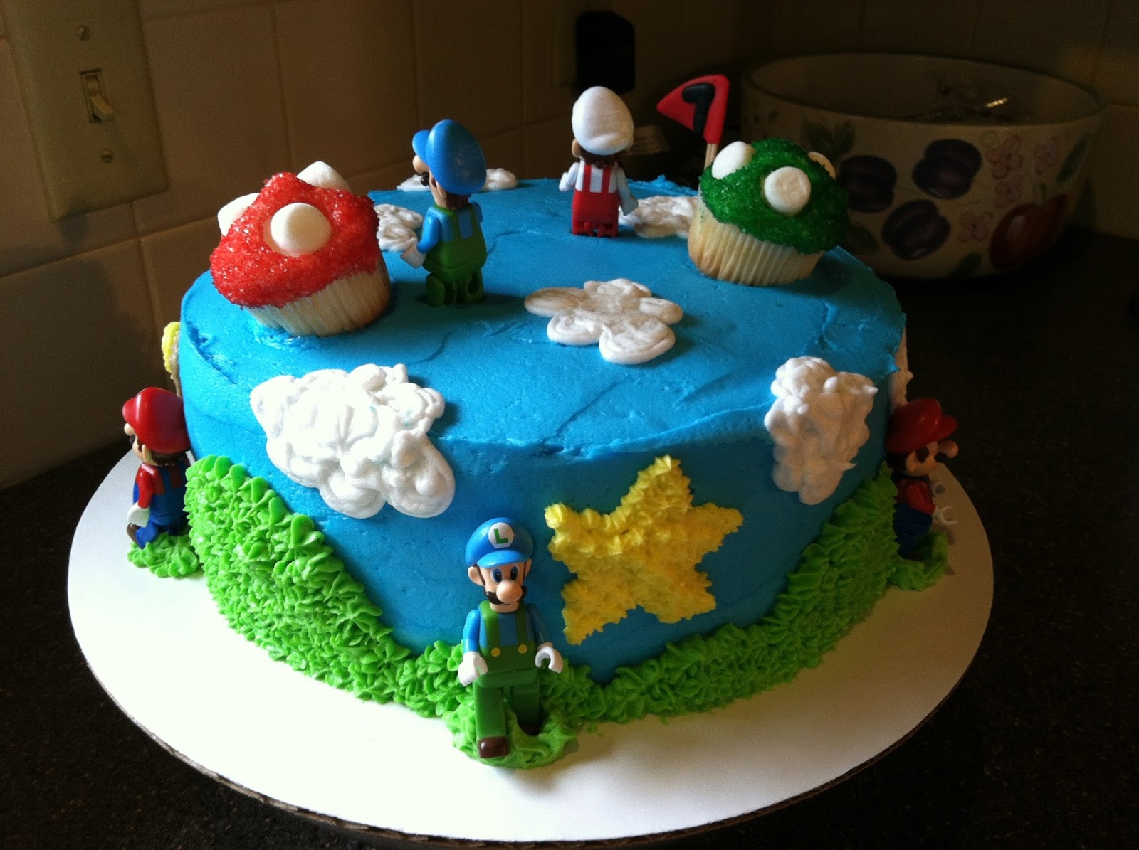 C & G Cakes: Mario Cake & Mushroom Cupcakes