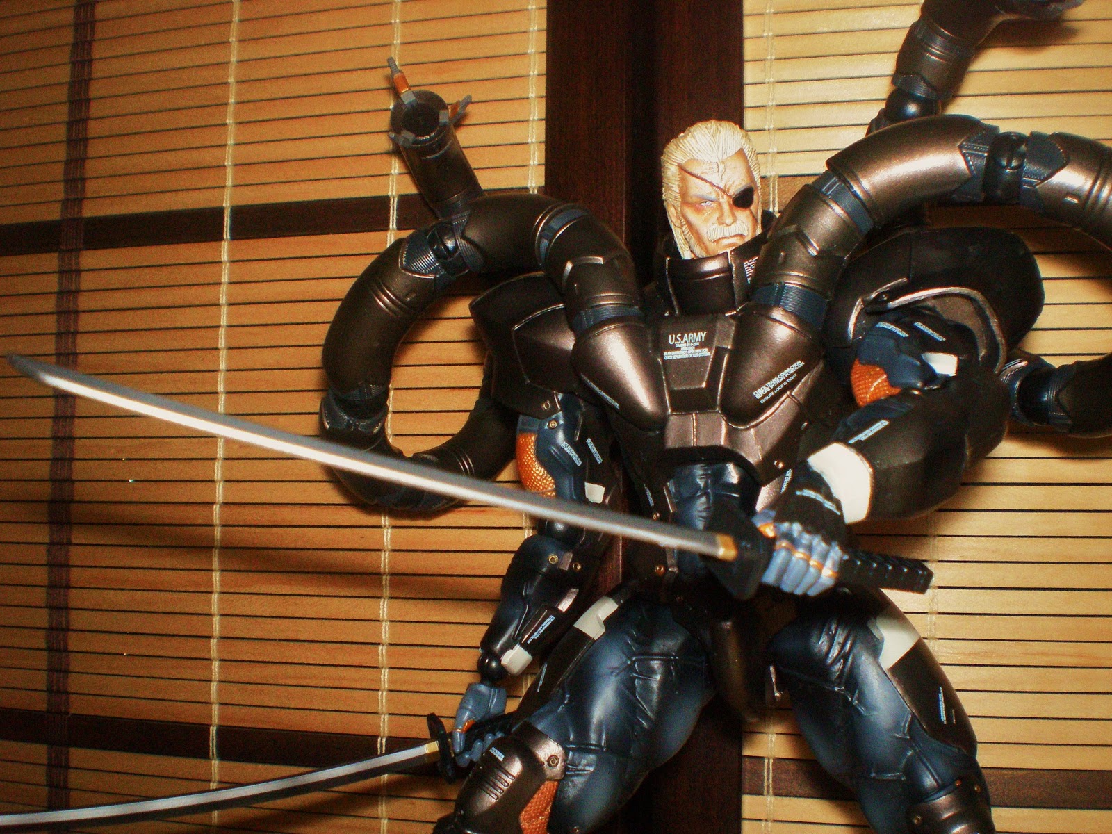 Angels and Summer: Play Arts Kai Solidus - Metal Gear Solid 2: Sons of ...
