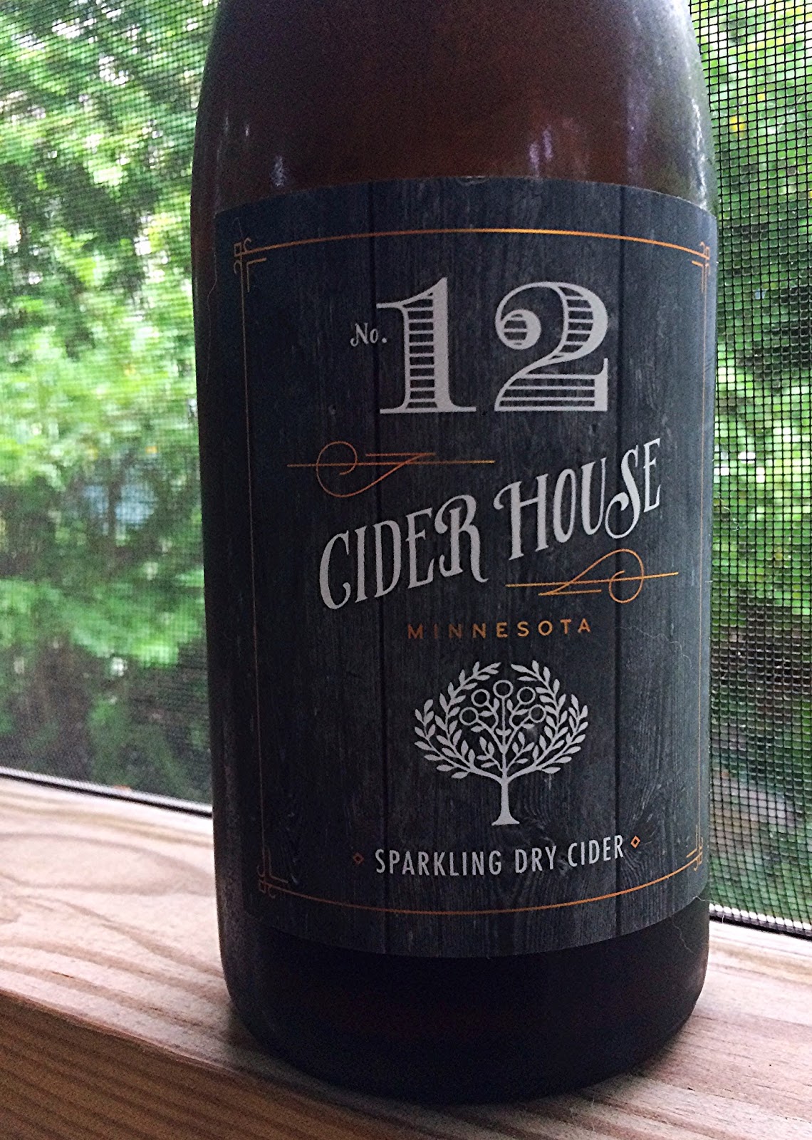Along Came a Cider: Cider Review: Number 12 Cider House Sparkling Dry Cider