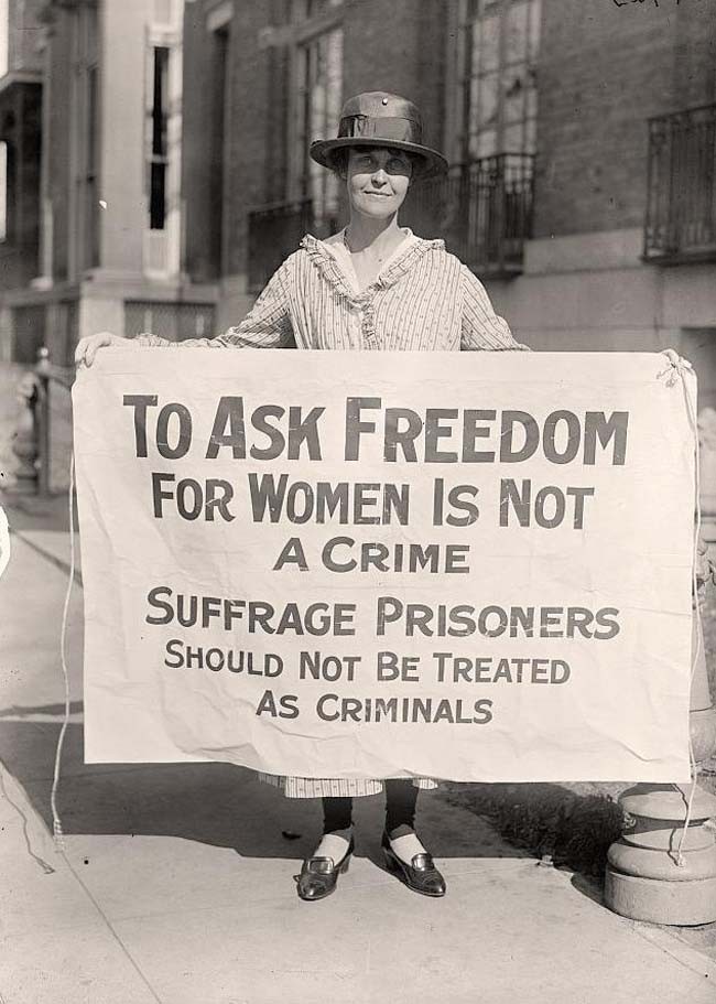 52 Powerful Photos of Women Who Changed History Forever ~ Vintage Everyday