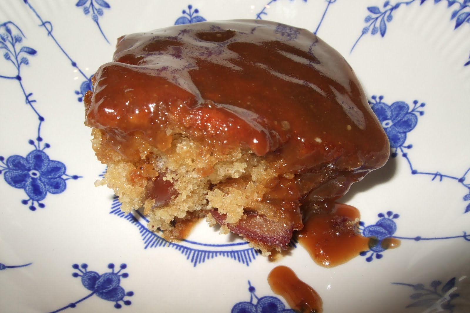 Cookbook goodness reviews and trials: The Magpie Cafe Cook Book Review