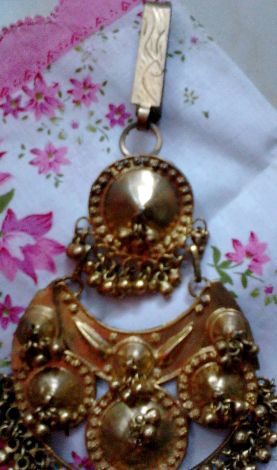 OBSESSED OVER STONES: Different types of Maang Tikas Funky Maang Tikas ...