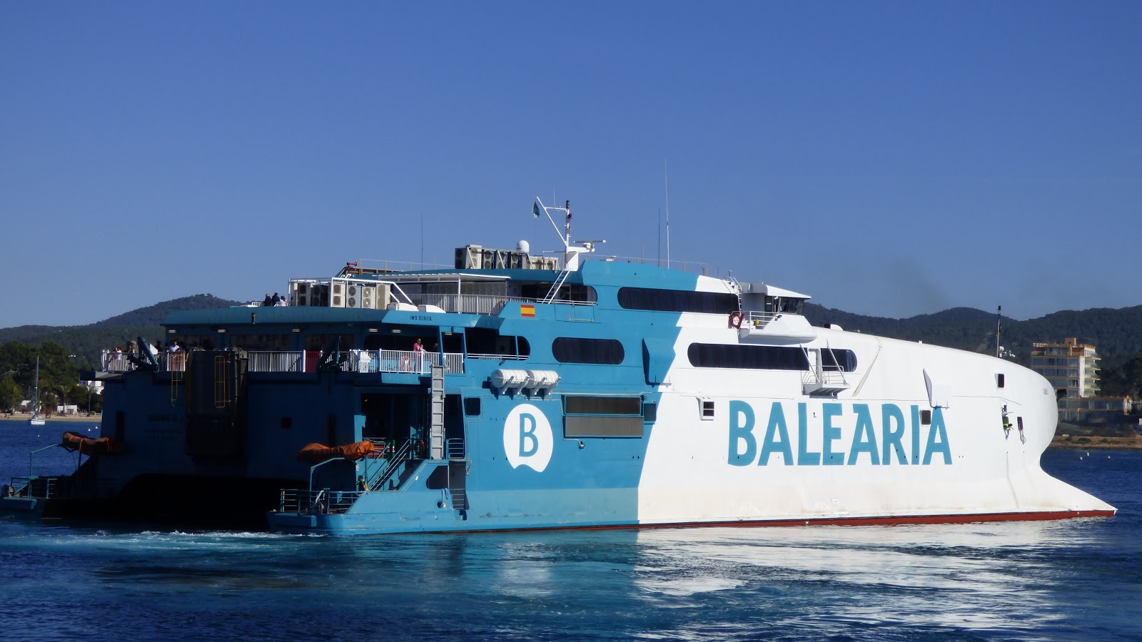 FERRYBALEAR: Hora y tres cuartos, para el HSC "Jaume II" de Baleària ...