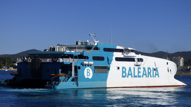 FERRYBALEAR: Hora y tres cuartos, para el HSC "Jaume II" de Baleària ...