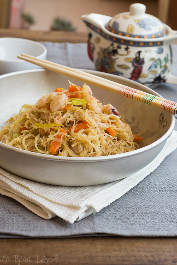 Fideos chinos con gambas - La Rosa dulce