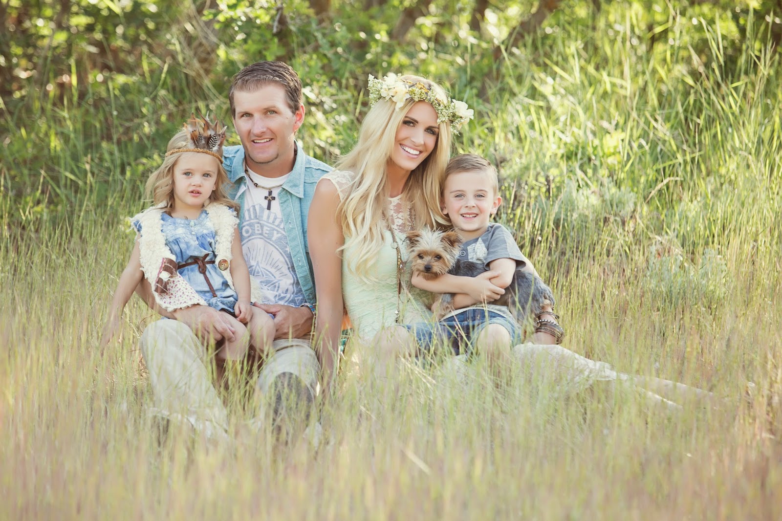 Boho Family Photos | Mommy's Little Sunshine