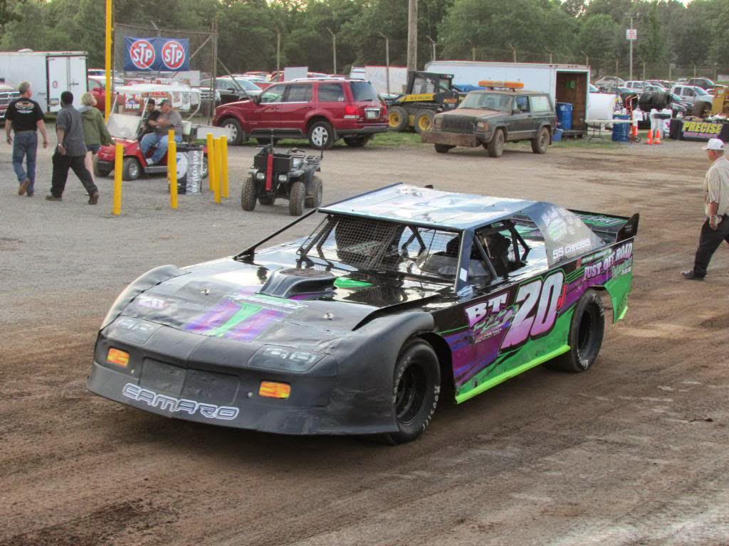 The DIRT Network: Fosnaught continues Lernerville dominance, earns ...