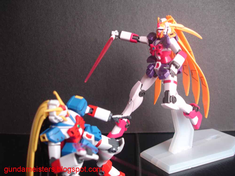 Gundam Meisters: Gunpla Comparison: Gundam Nobell vs. Nobell (Berserk Mode)