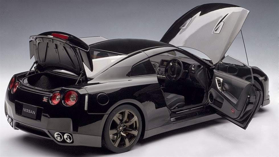 Sports Cars of the world (Of all Companies).: Nissan Gtr.