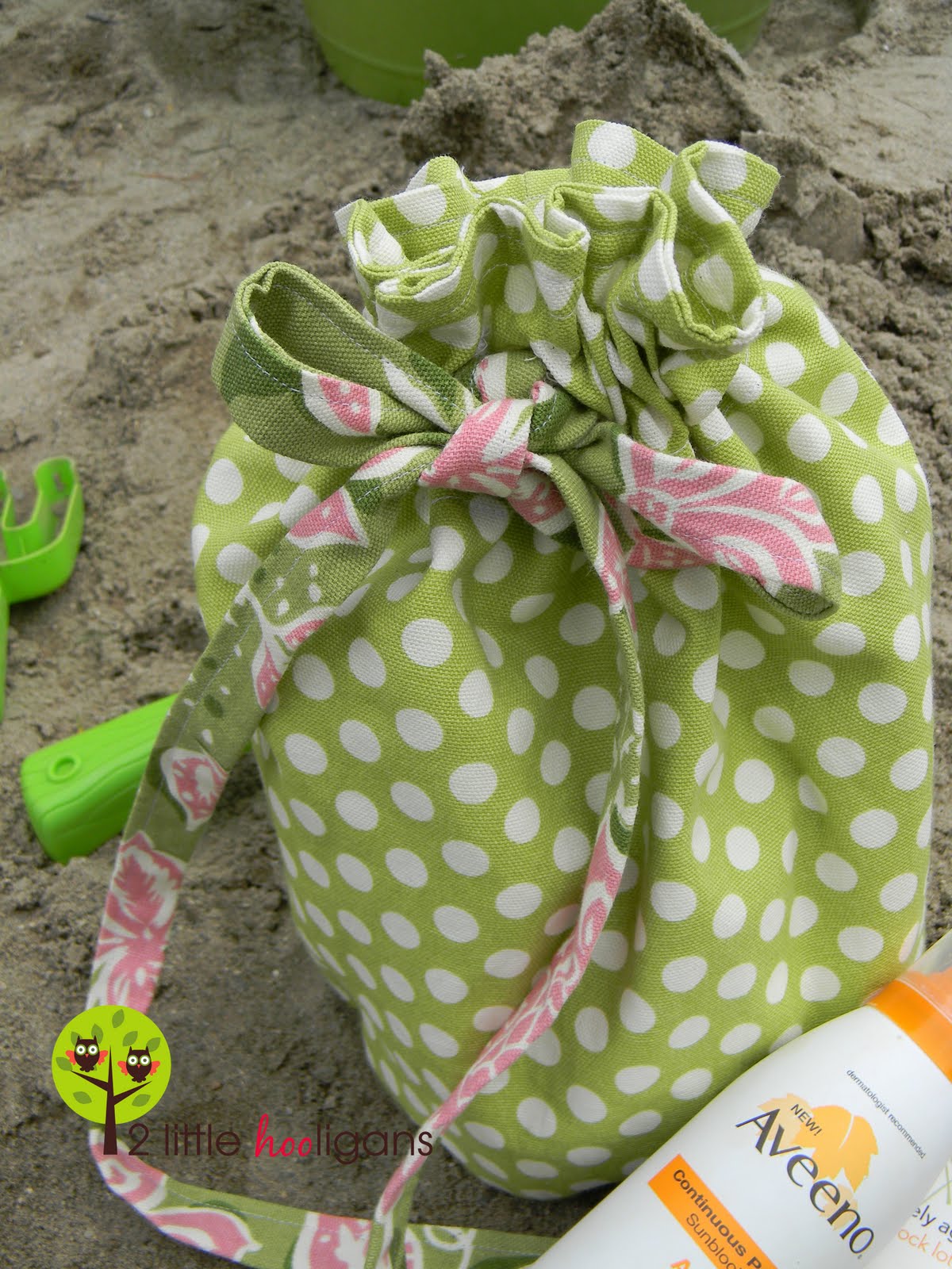 Fat Quarter Friday {The Beach Comber Bag Tutorial}
