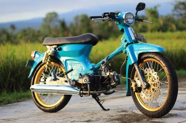 6 Foto Keren Honda Astrea 800 Modif C70 Klasik | Dunia Otomotif