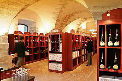 French Vocabulary Illustrated: caveau