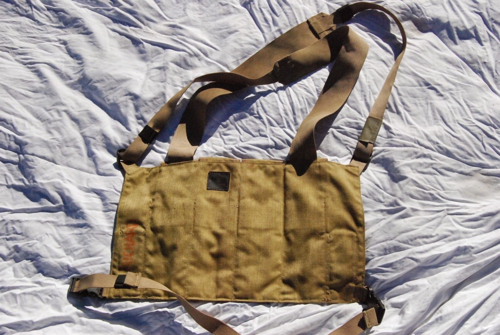 Webbingbabel: Blackhawak Early Generation Chest Rig