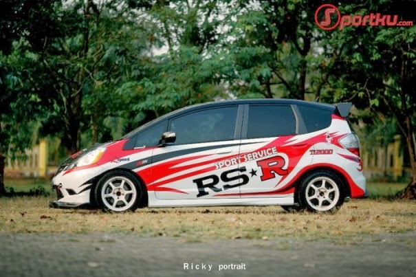Modifikasi Jazz - Gambar Modif Honda Jazz RS S | JDM-Modifikasi