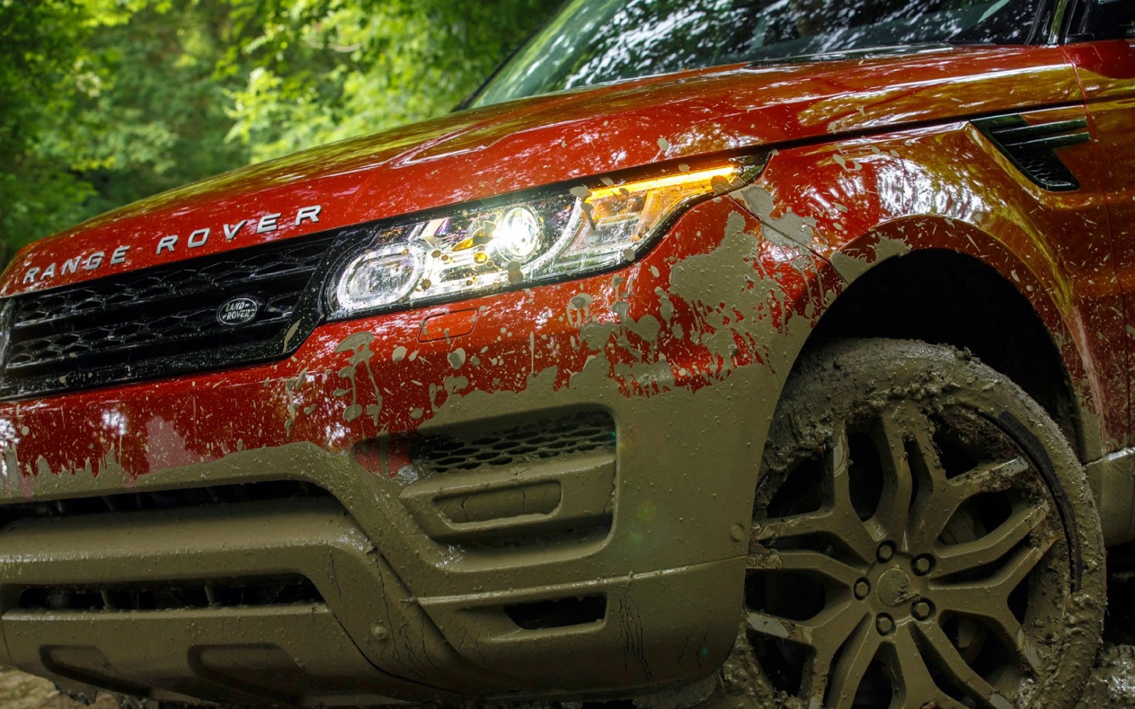 Range Rover Sport Off Road Wallpaper