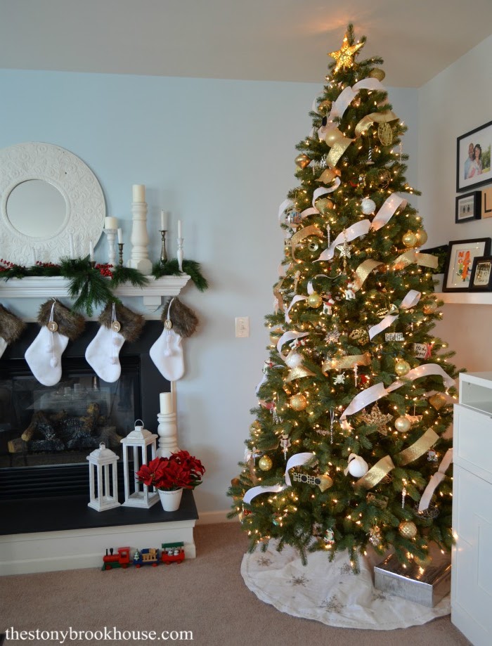 Our Simple Christmas Home | The Stonybrook House