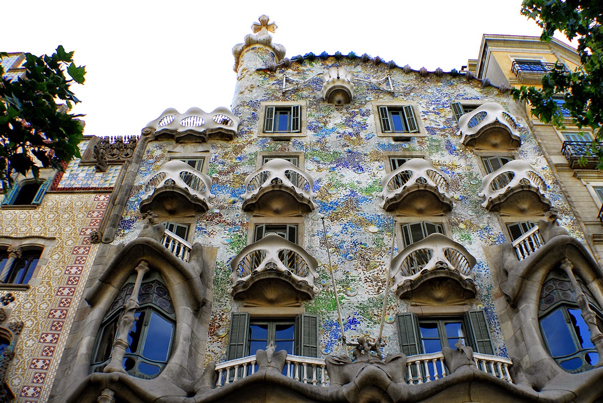 Antoni Gaudí | Symbolism/Art Nouveau Architect | Tutt'Art@ | Pittura ...