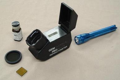 Gia Refractometer from eBay - Review