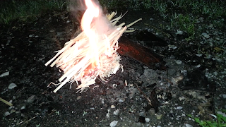 The 7 P's Blog: Splitwood Log Cabin Fire Lay