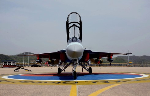 AIRPLANE SCALE MODELKIT: FA-50