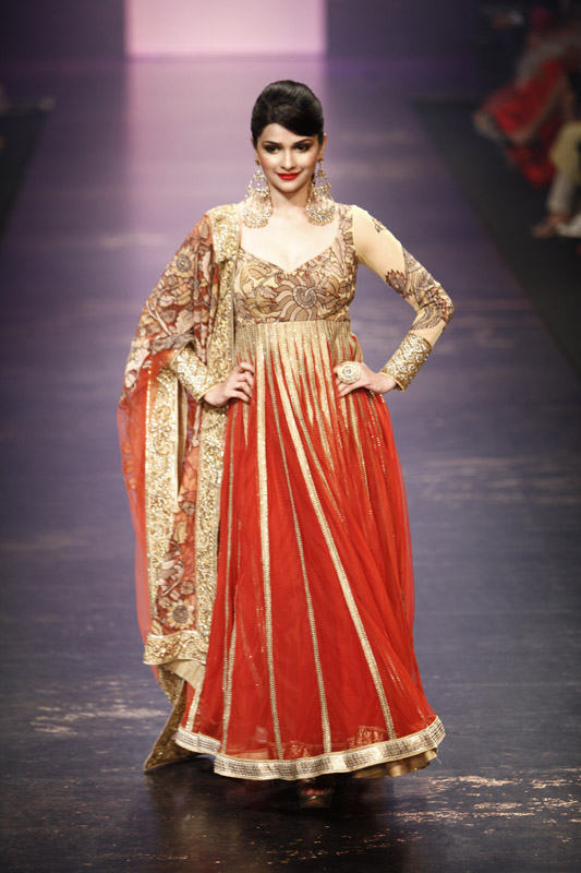 Neeta Lulla's Collection 2012 - missy lovesx3