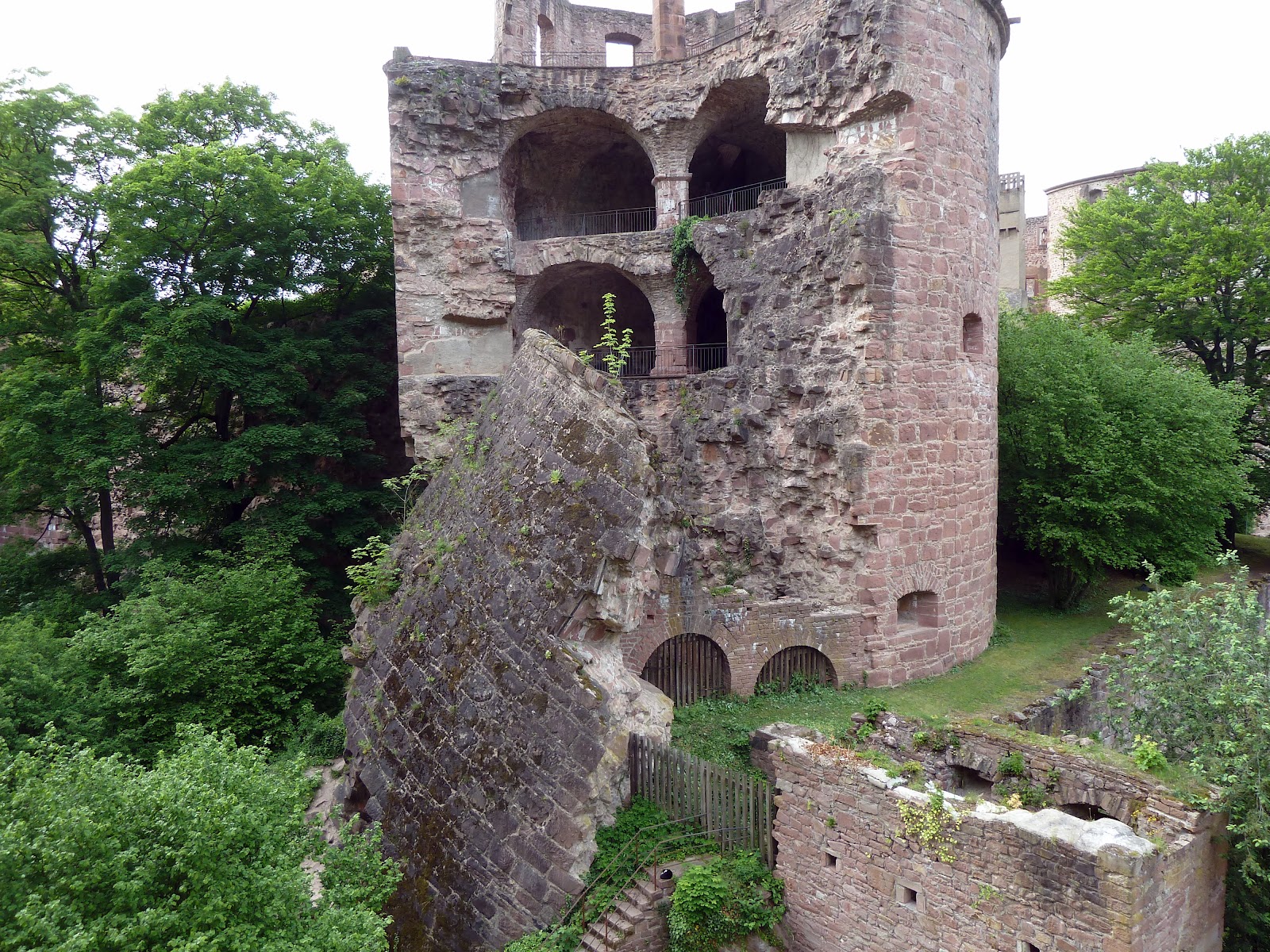 Hal & Diane Rosen Travels: Spesbach & Heidelberg, Germany (May 13-14, 2012)