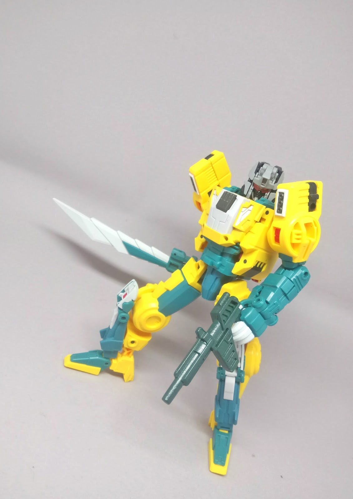 Refined Robot Co.: We Need to Talk About Fansproject