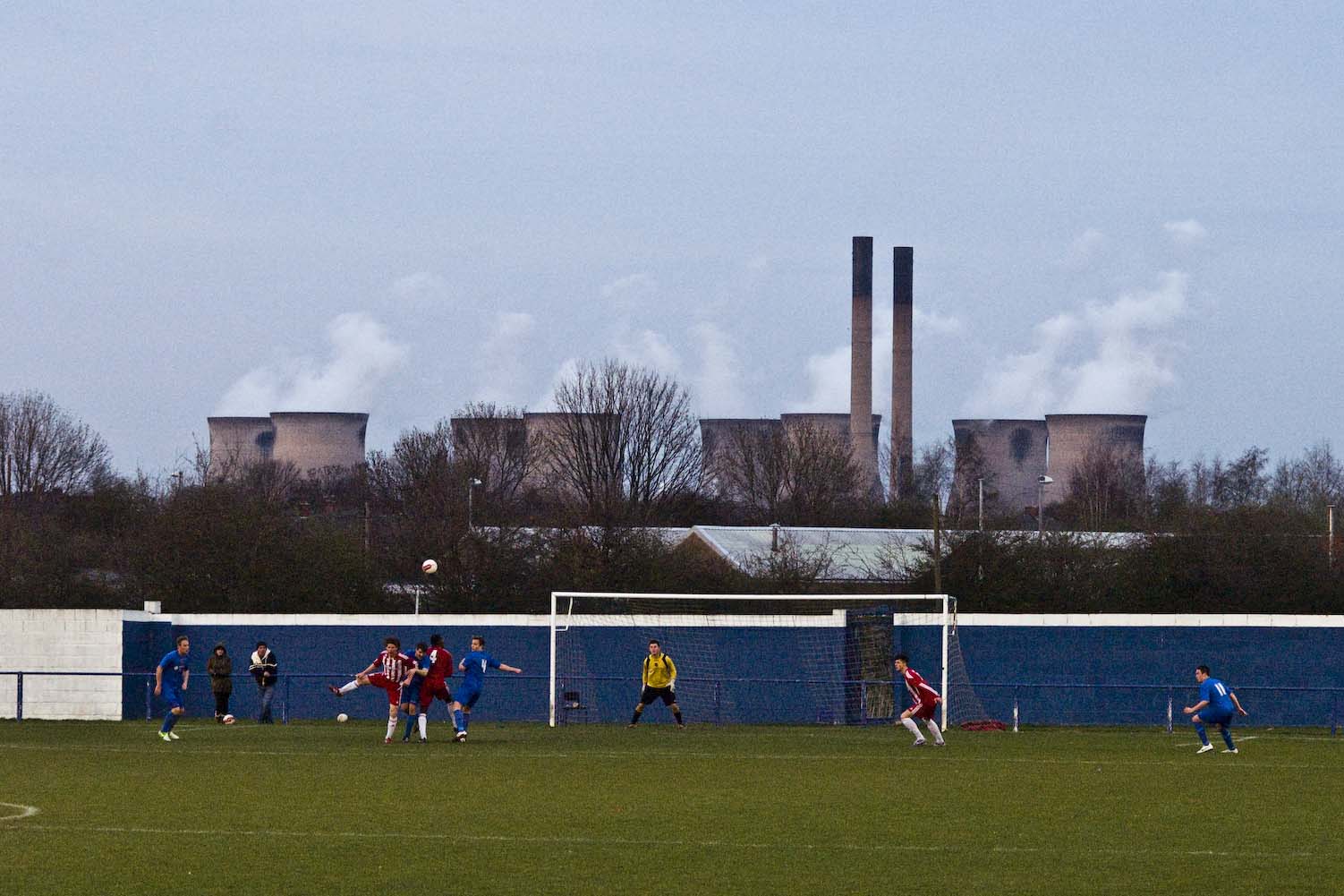 No Clash Of Colours: 23 April 2013 - Pontefract Collieries v Eccleshill ...