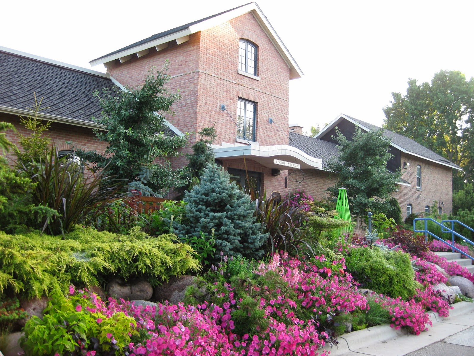 Rotary Botanical Gardens - Hort Blog: The Visitor's Center