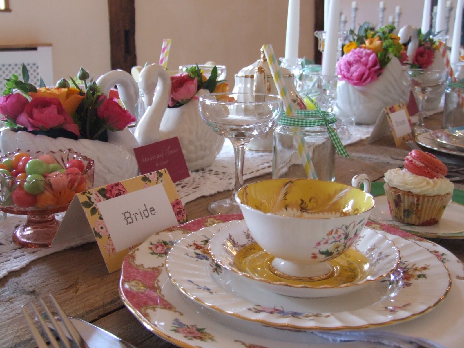 Knots and Kisses Wedding Stationery: Creative Place Settings For Your ...