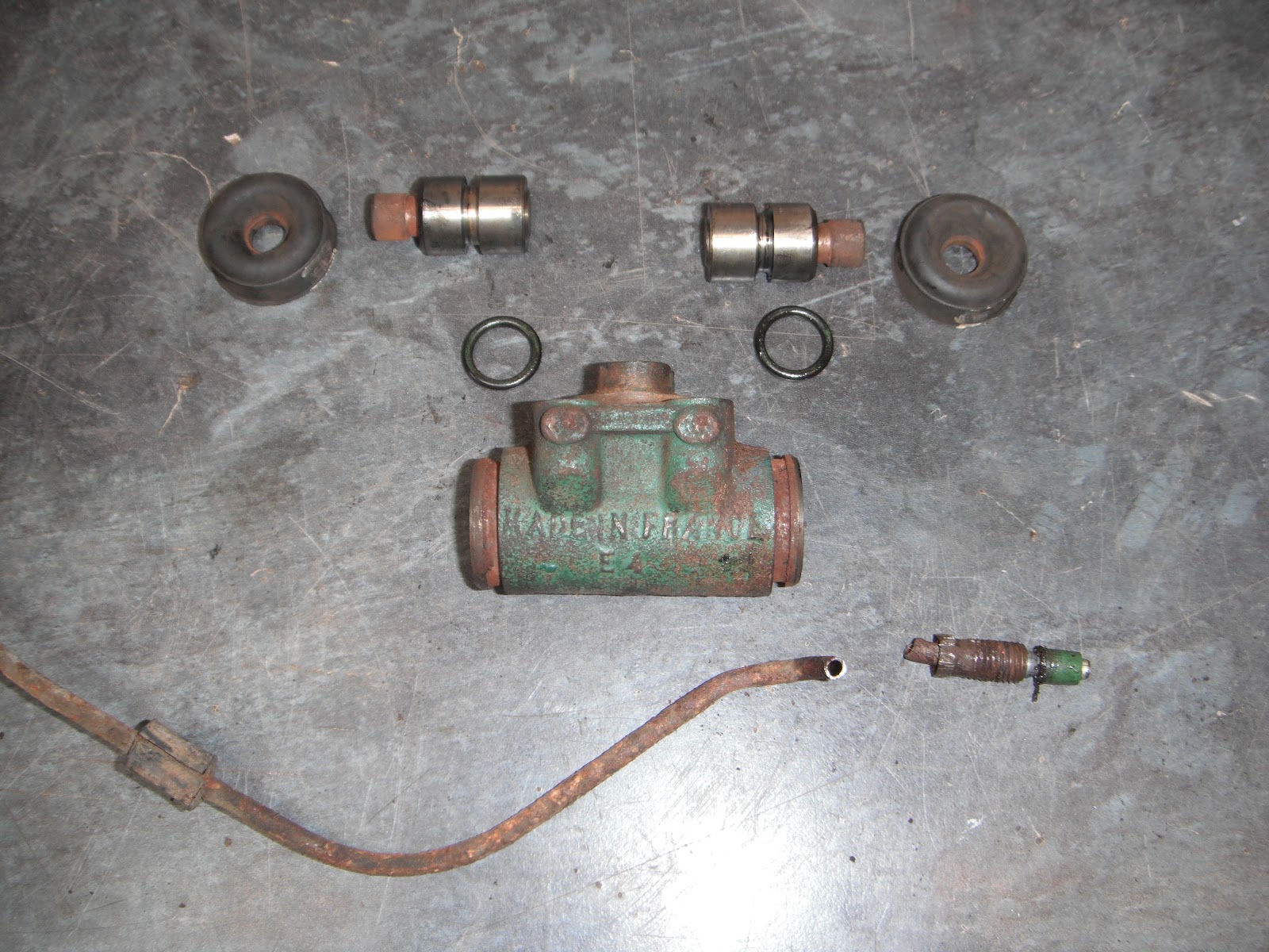 Citroën DS Restoration: Rear brakes