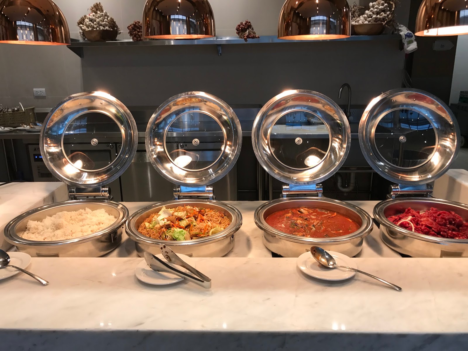 Wedding Preps at Seda Hotel Vertis North (Deluxe Room) - The Blahger