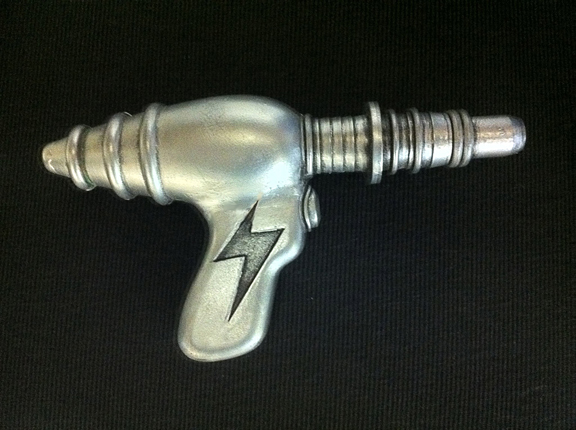 The Ray Gun Gallery: Plastic vintage toy ray guns have their place ...